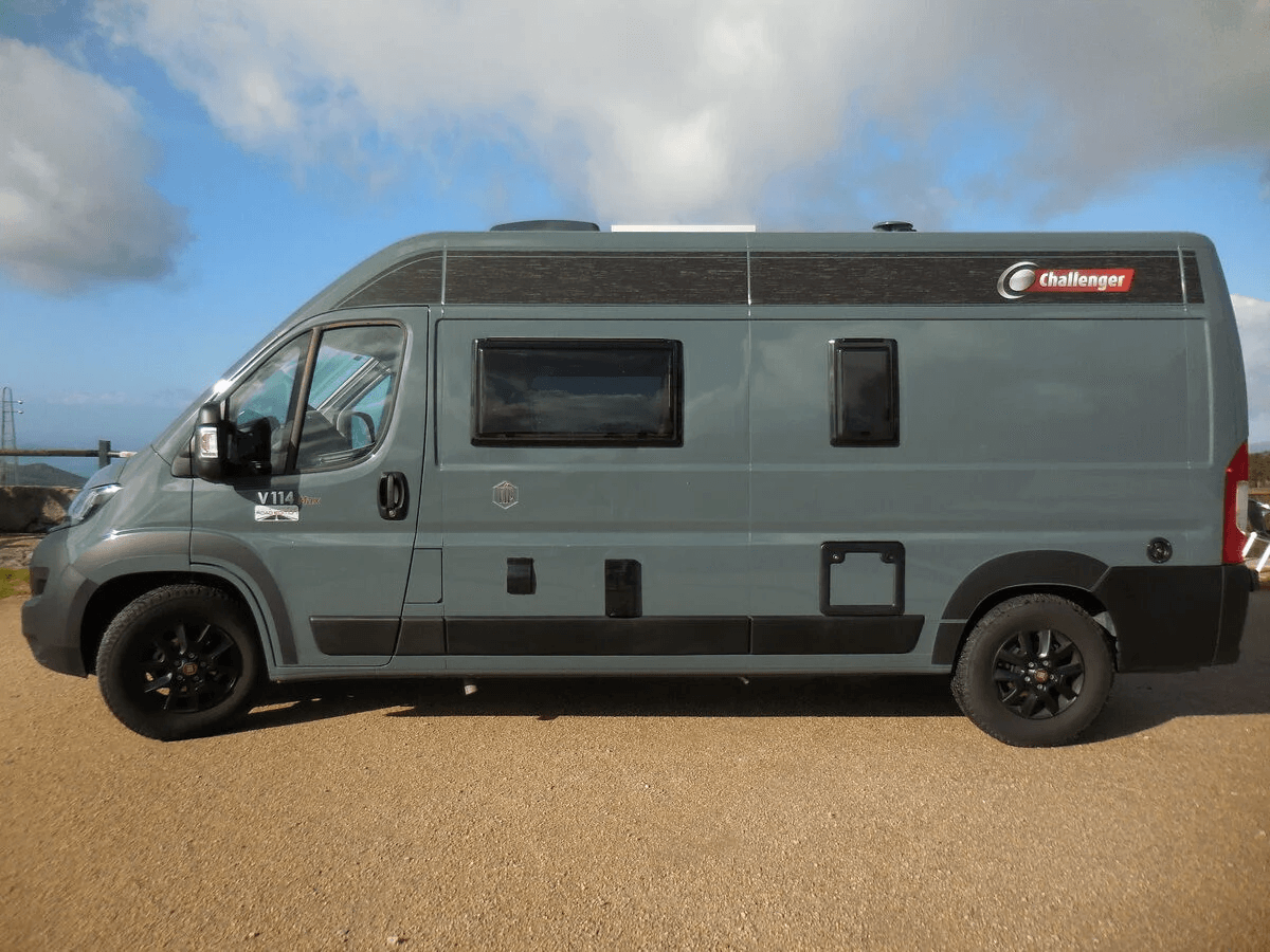 FOURGON CHALLENGER V114 MAX ROAD Edition VIP - LOIZEAU Location